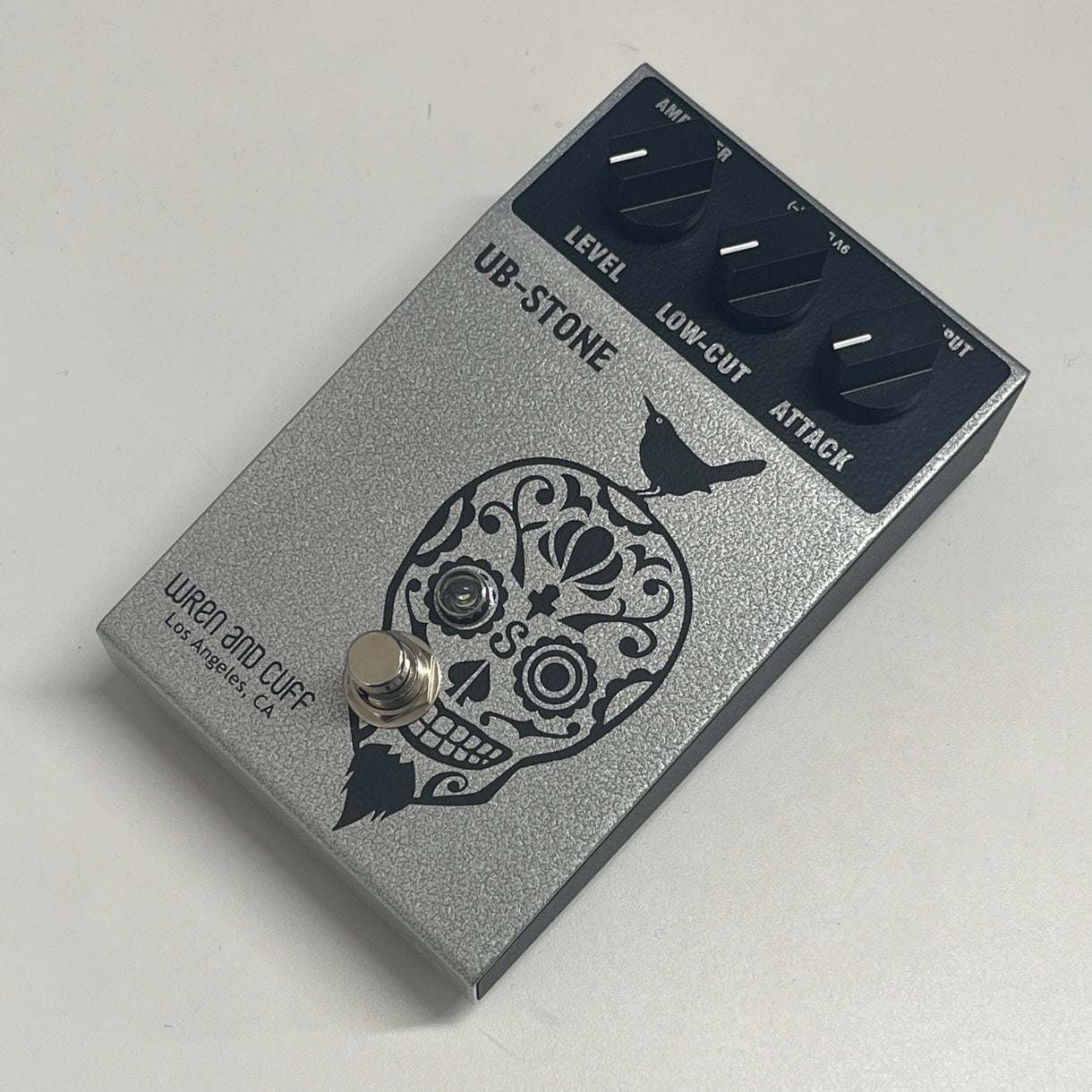 Wren and Cuff Creations | UB-STONE FUZZ – Zanshin Musical Instruments